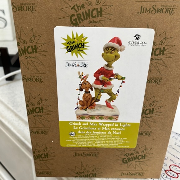 Jim Shore | Holiday | Grinch And Max Wrapped In Lights Jim Shore Dr ...